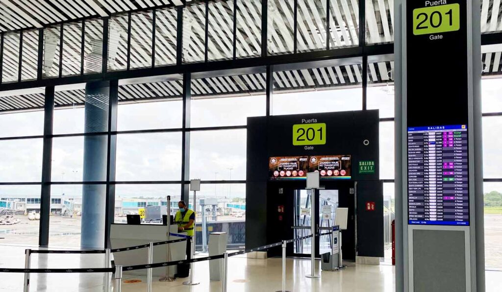 Sistema de información al público y seguridad Aeropuerto de Tocumen ...